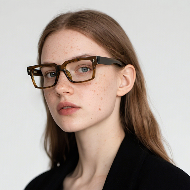 How to Choose the Right Glasses for Office Use