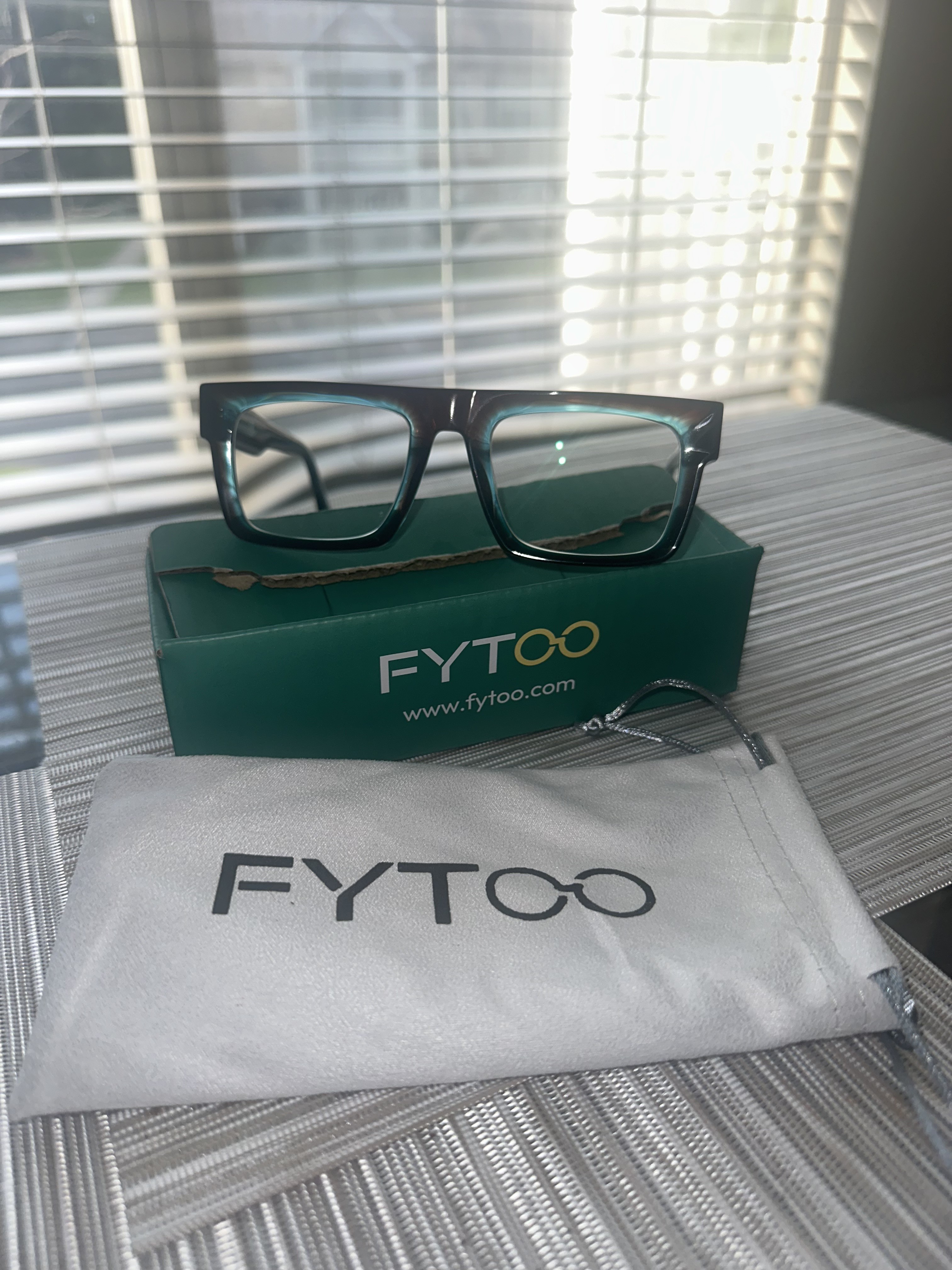 Enzo Rectangle Two-Tone Eyeglasses | Fytoo Optical