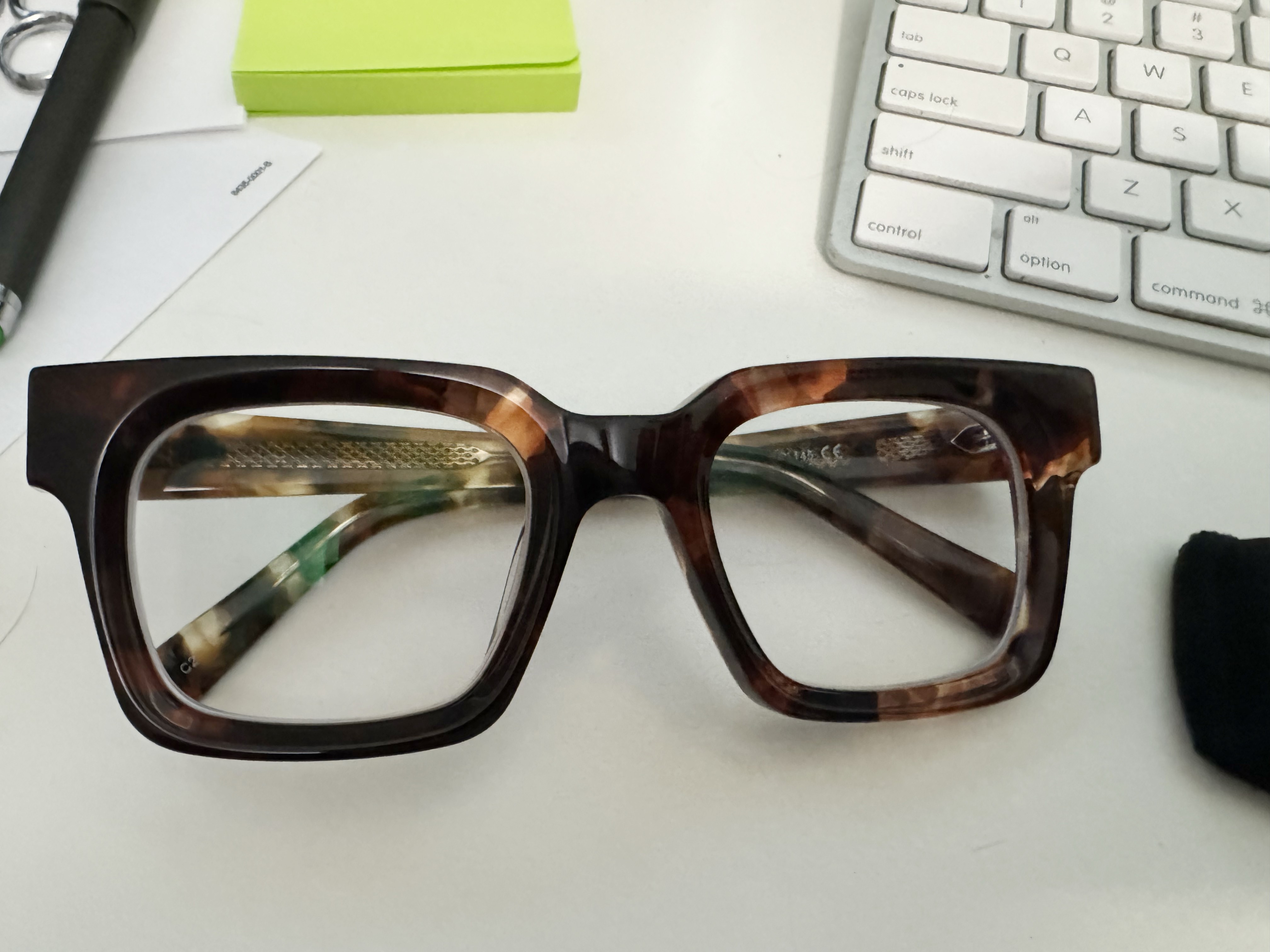 Robinson Rectangle Two-tone Eyeglasses | Fytoo Optical